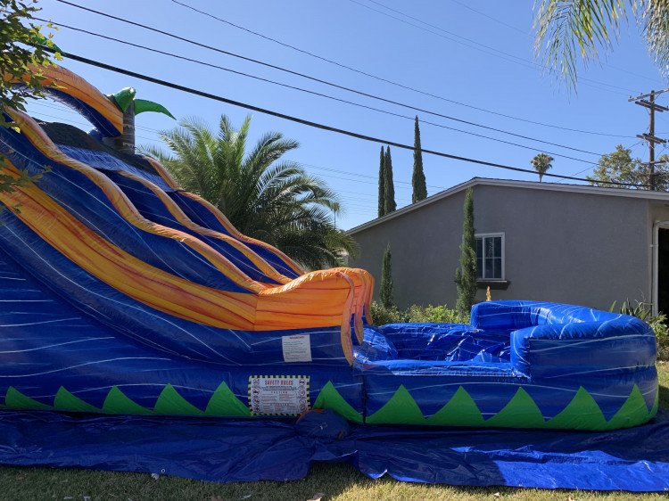 14 ft Paradise Slide - Bexters & Daniel’s jumpers Riverside CA